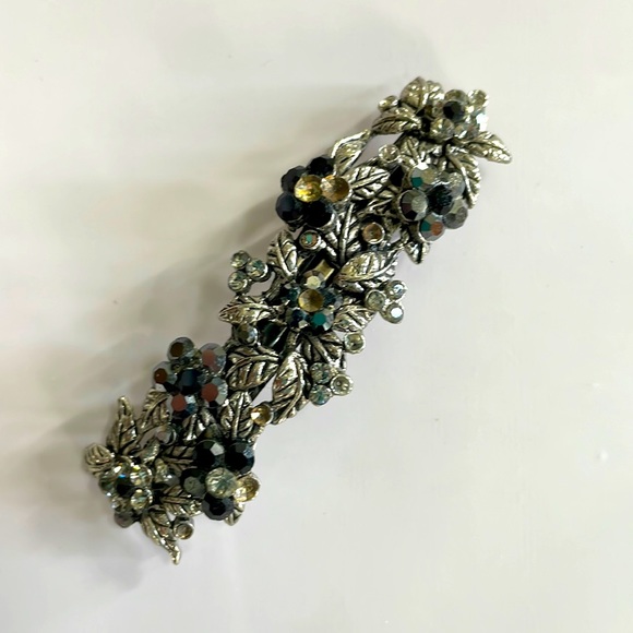 Wien | Accessories | Gorgeous Wien Silver And Gemstones Hair Clip ...